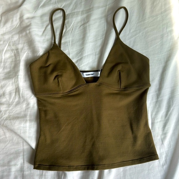 TANK AIR | Tops | Tank Air Studio Low Cut Tank | Poshmark